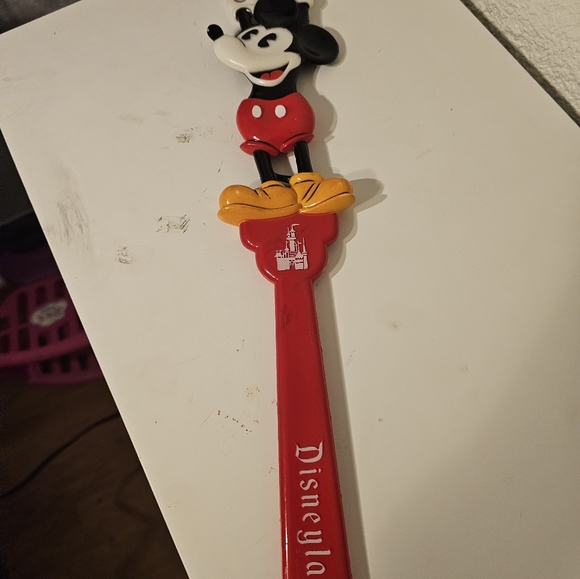 Disney | Bath & Body | Walt Disney World Mickey Mouse Back Scratcher ...